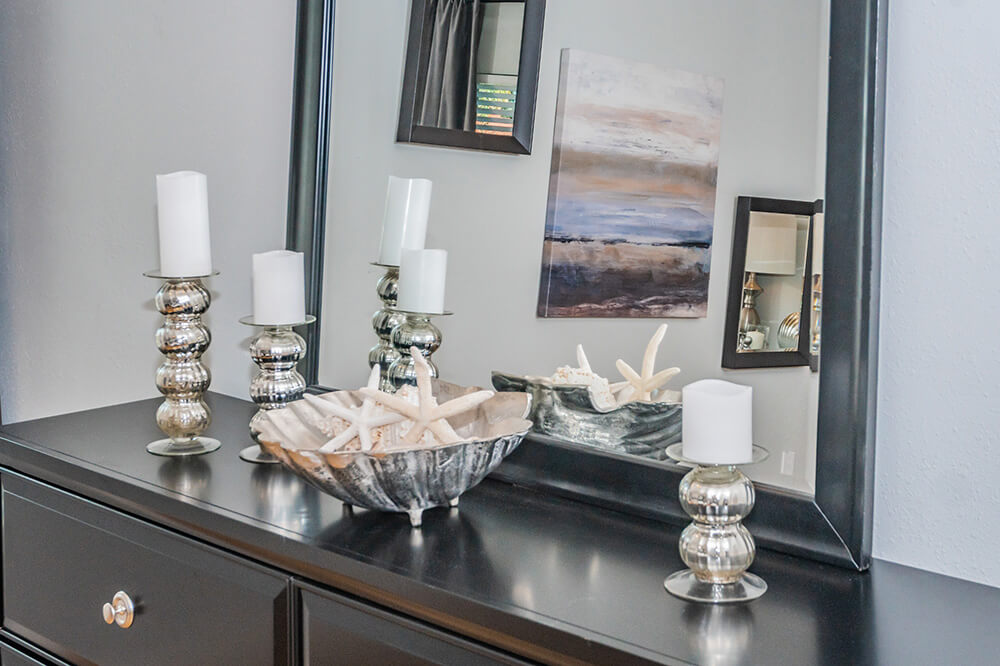 Neptune Home - Lime Door Decor